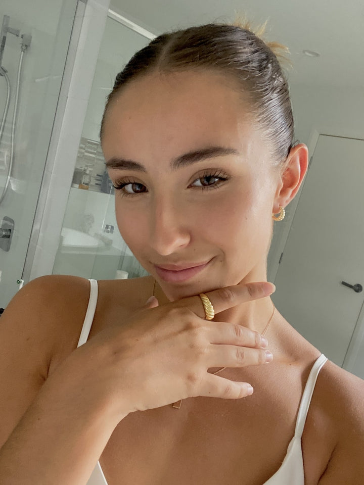 Sofia Ruby Heart Drop Huggie Hoops Silver – LYANG & CO.